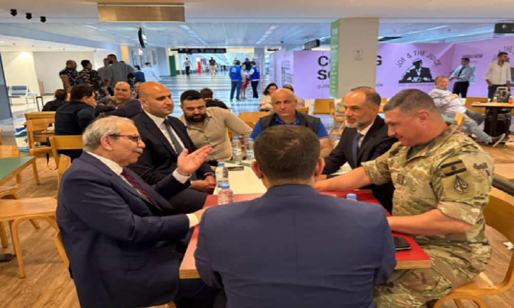 IMLebanon | بالفيديو: جولة تفقدية لسلام في مطار بيروت